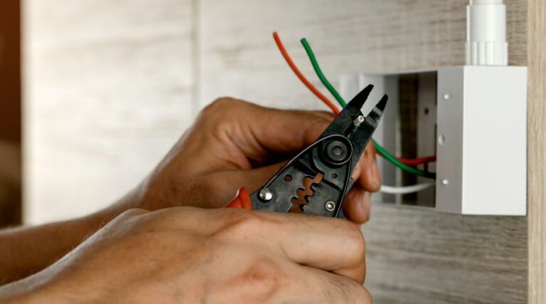 How to Install an Electrical Outlet – RGZ ELECTRICAL LLC